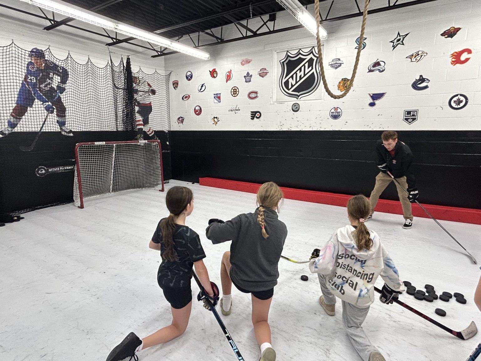 Snipers Den Shooting Range – World Class Hockey